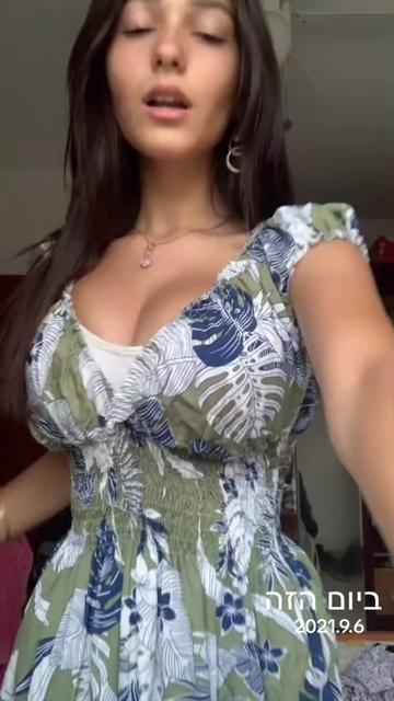 Download a video of @aviya.danino