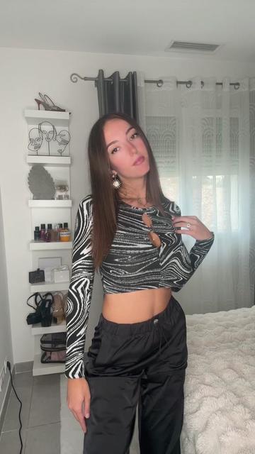 Download a video of @xojulia.lynn